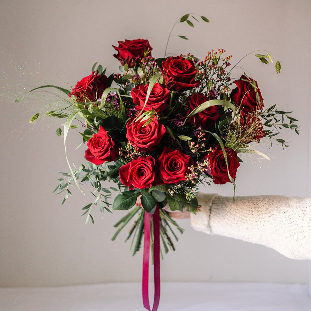 Red Rose Bouquet Winchester Hampshire | Wildbunch Florists